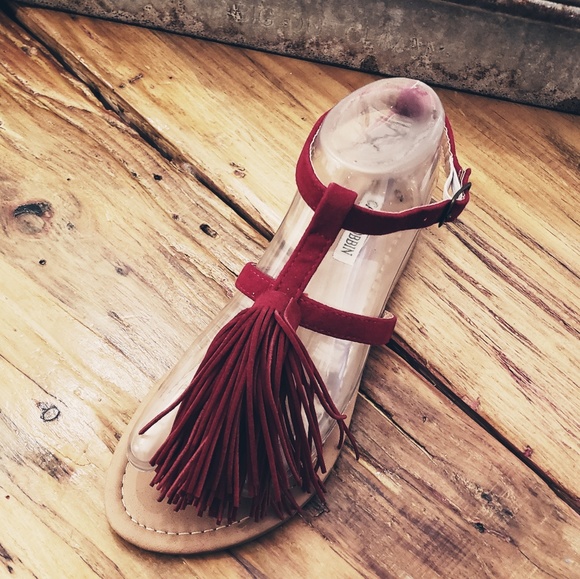 Cape Robbin | Shoes | New Cape Robbin Sandal | Poshmark